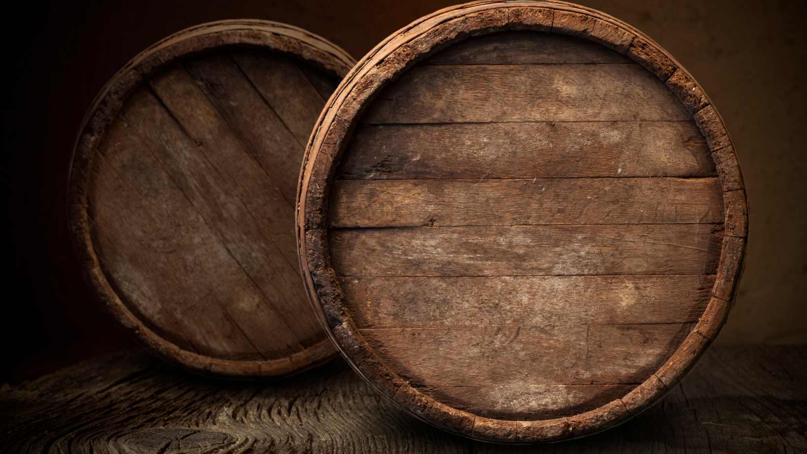 A Beginner's Guide: How to Craft Barrels in Minecraft - Important Cool
