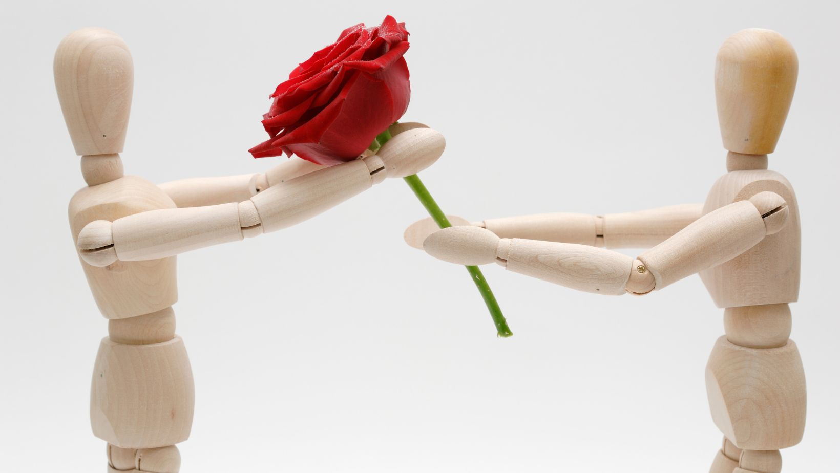 Romantic Gestures: Small Acts of Love that Make a Big Difference ...