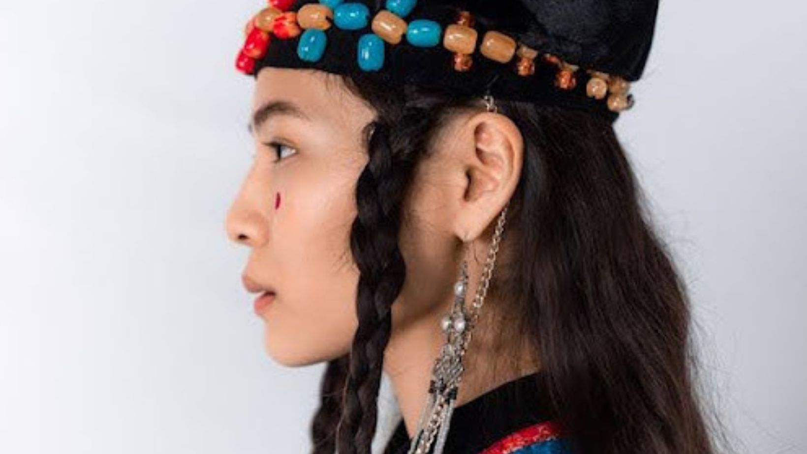 Make a Statement Online: Using a Custom PFP to Stand Out in Any Crowd ...