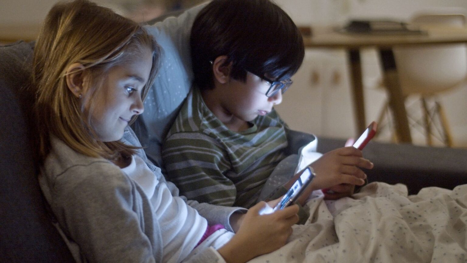 How to Prep Your Old Phone for Your Child’s First Device - Importantcool